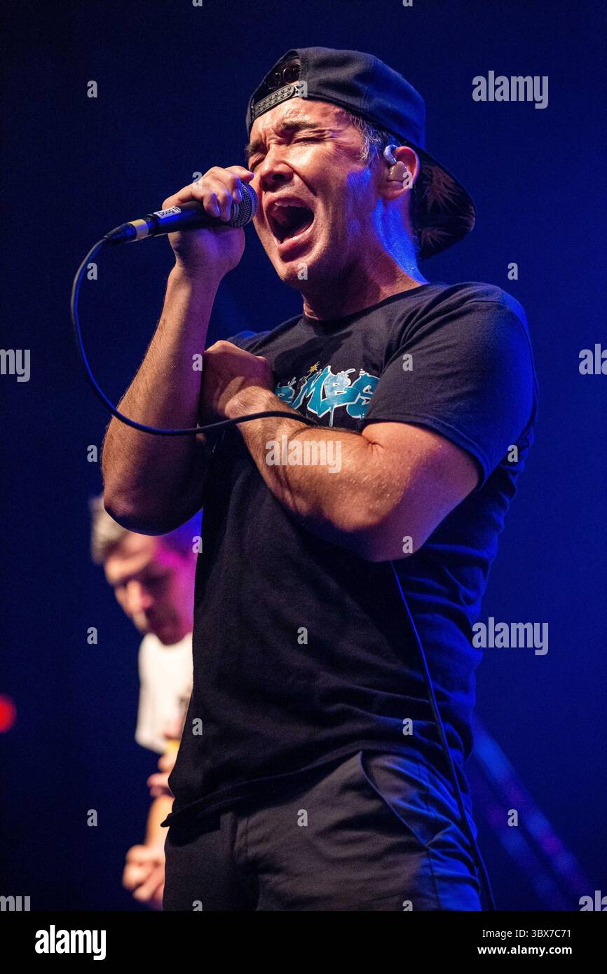 September 10, 2021, OSHKOSH, WISCONSIN, U.S.A: DOUG ROBB of Hoobastank ...