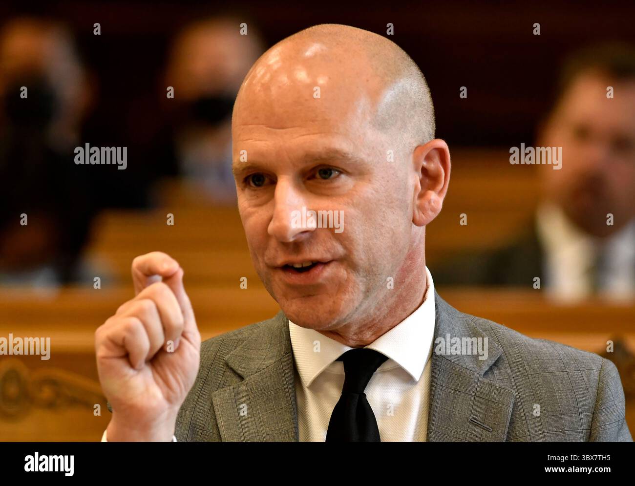 Sean krajacic hi-res stock photography and images - Alamy