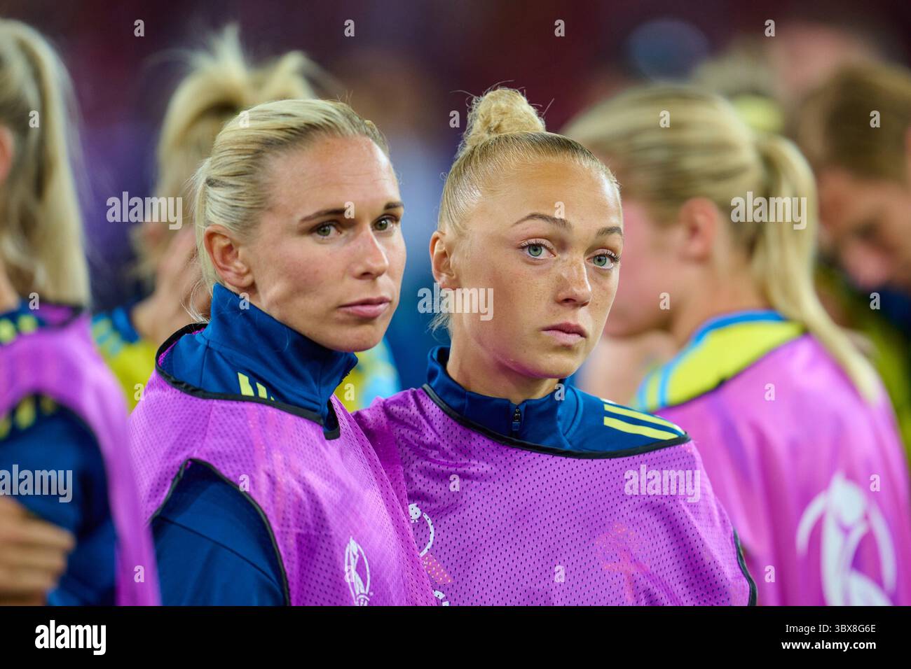 Hanna Bennison (20; Schweden) und Jonna Andersson (2; Schweden ...