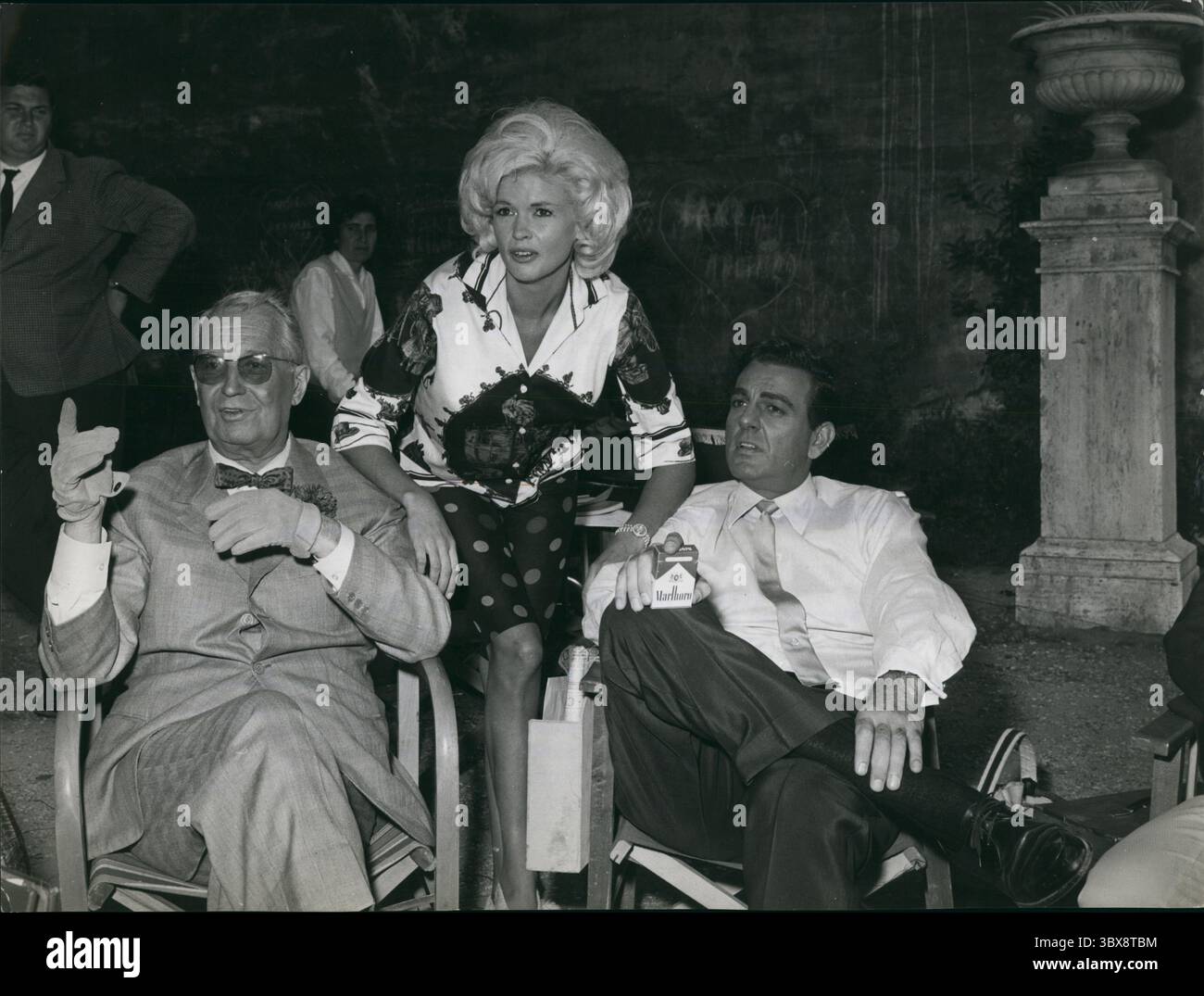 Jun. 06, 1962 - Rome, Italy - JAYNE MANSFIELD, center, MAURICE ...