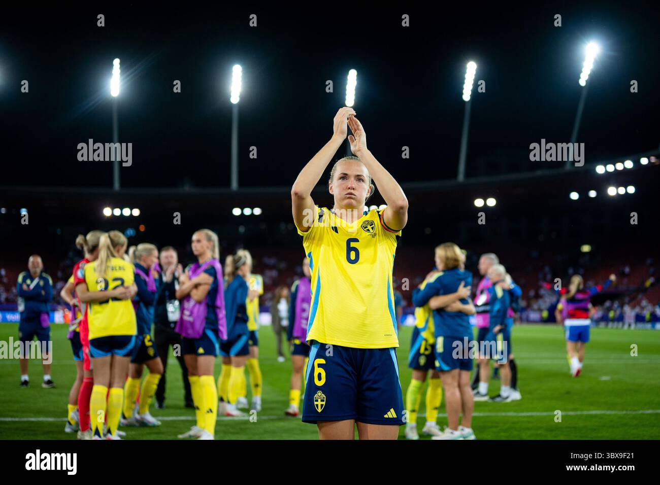 Magdalena Eriksson (Schweden, #06) und Team sind enttauescht ueber die ...