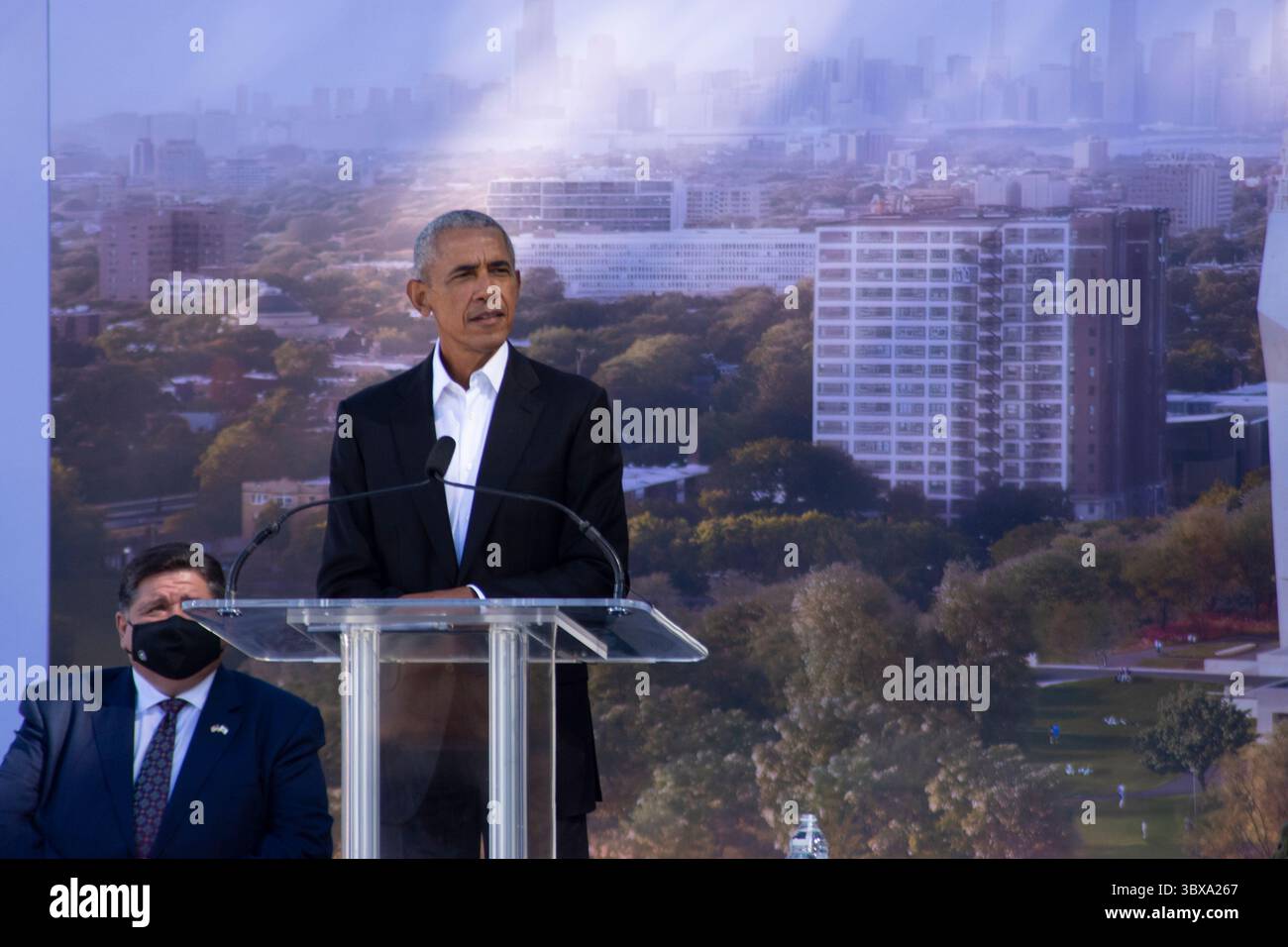Barack obama presidential library hi-res stock photography and images ...