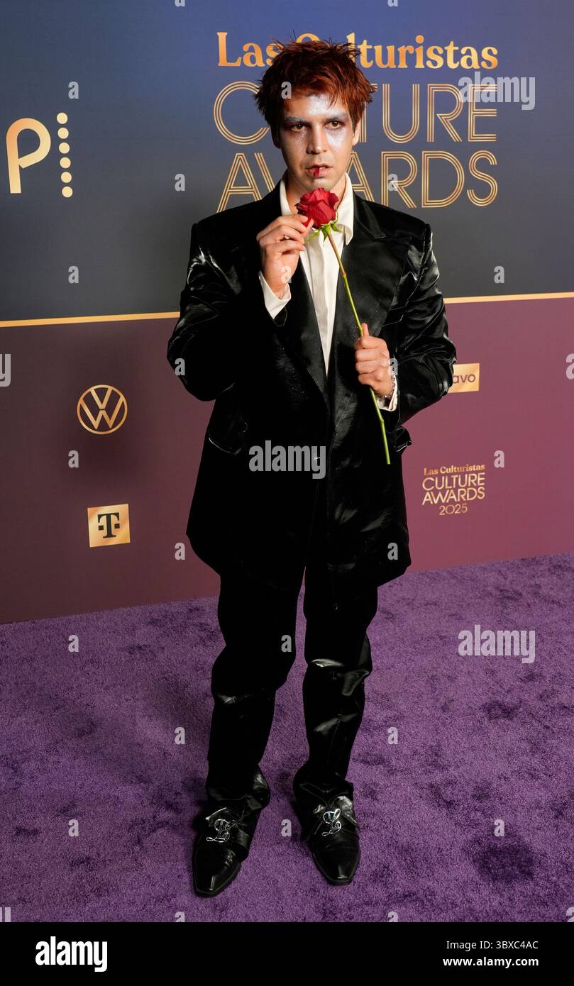 Julio Torres arrives at Las Culturistas Culture Awards on Thursday ...