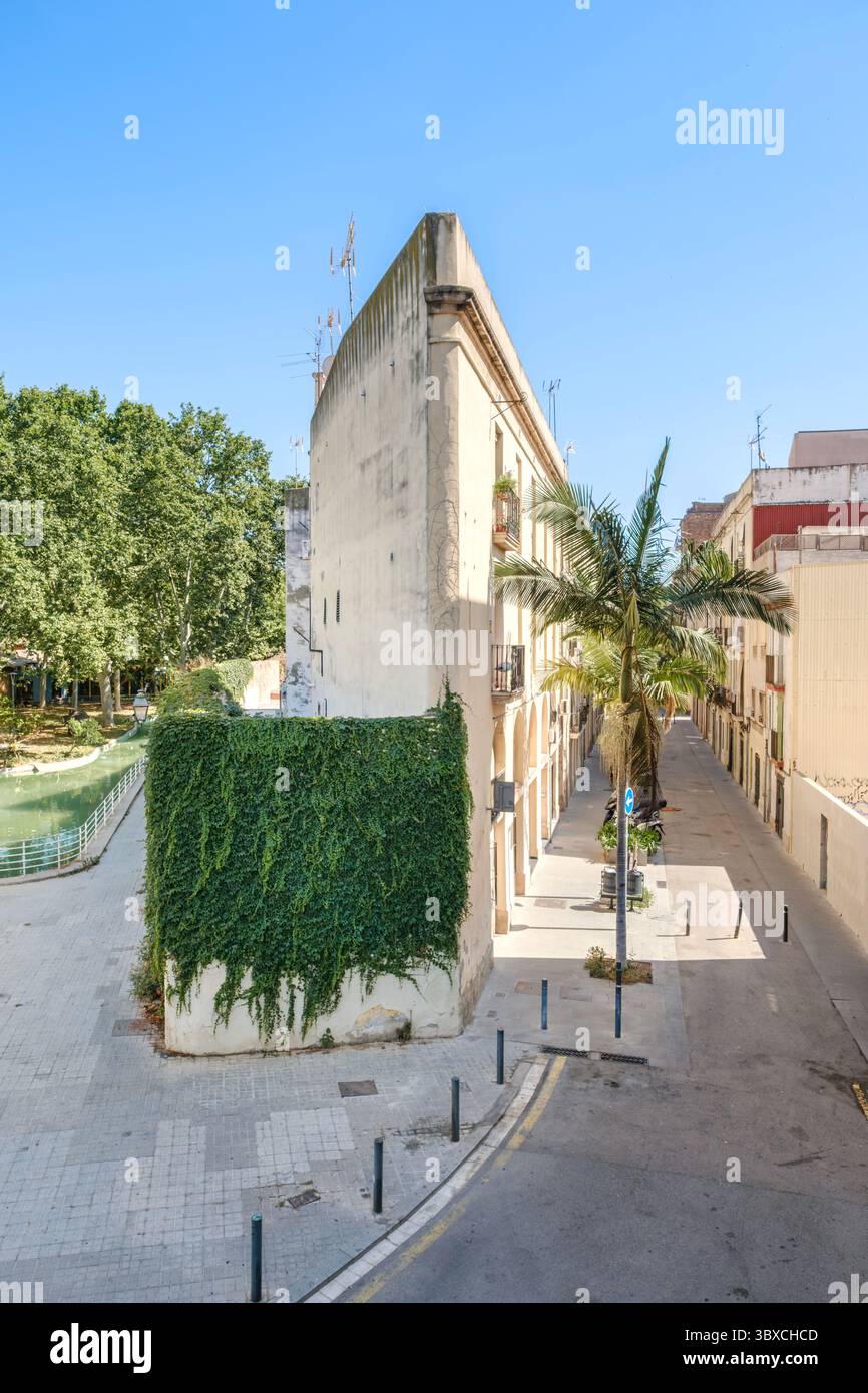 Mediterranean urban architecture hi-res stock photography and images ...