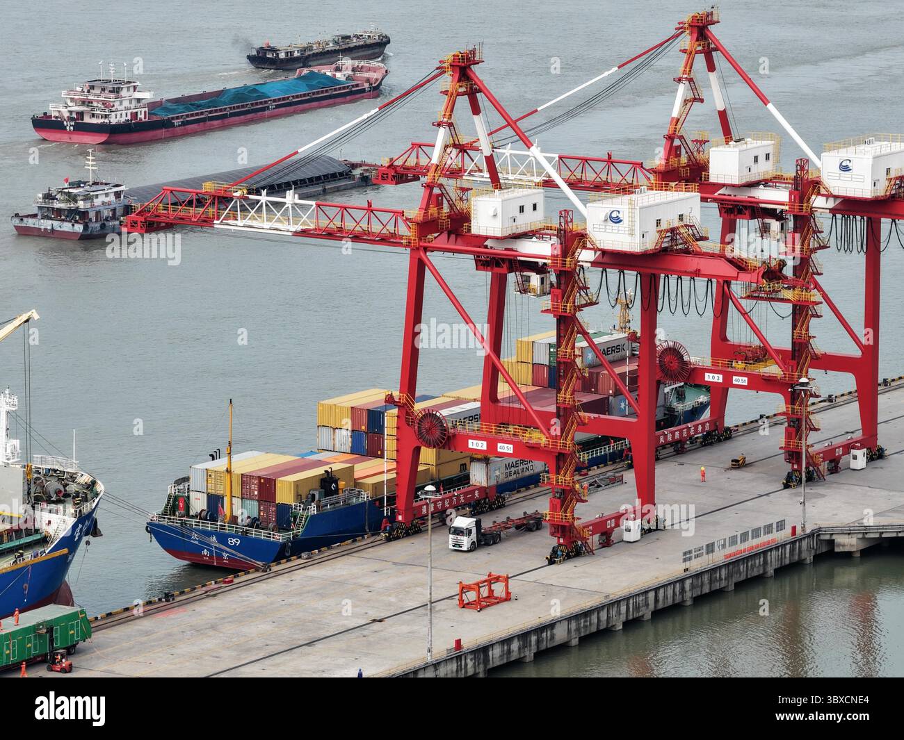 Aerial photo shows the busy container terminal at Yangzhou Port in ...