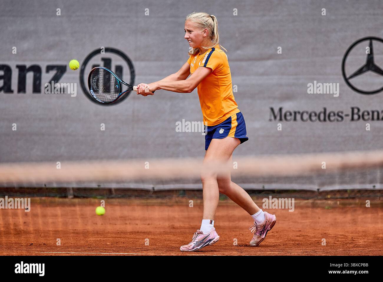 Hamburg, Hamburg, Germany. 17th July, 2025. Sophie Ray of Netherlands ...