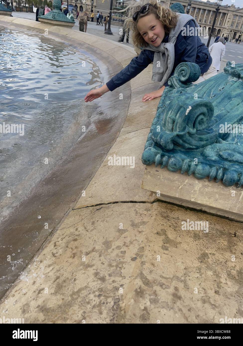 Energetic fountain hi-res stock photography and images - Alamy