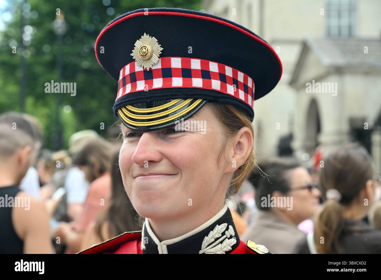 Female Soldier, Scots Guards Regiment, Horse Guards Parade, London, UK ...