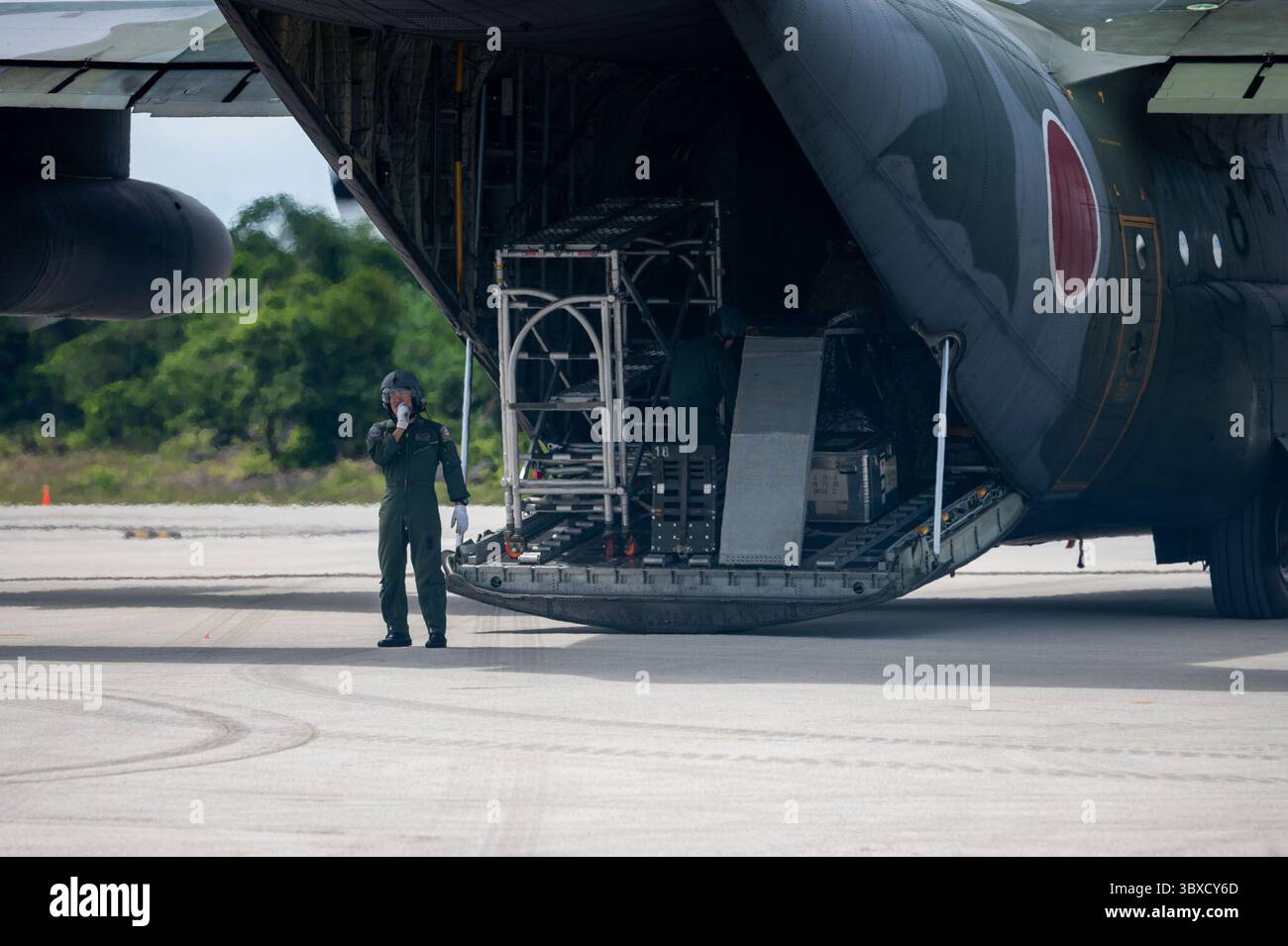Officers from japan air hi-res stock photography and images - Alamy