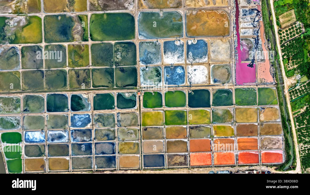 Aerial photo shows the summer scenery of a salt lake in Rongcheng City ...