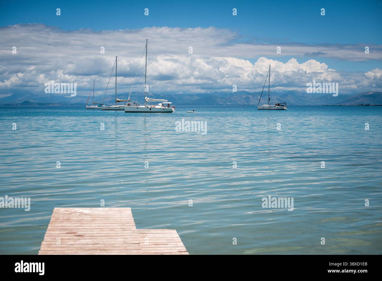 Blue ocean view pier hi-res stock photography and images - Alamy