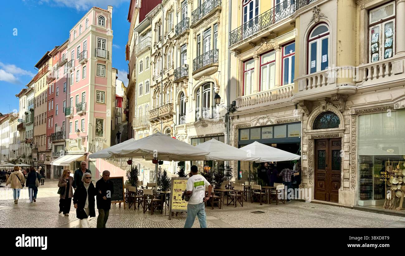 Alfresco dining at cafe in pedestrian mall in historical centre of ...