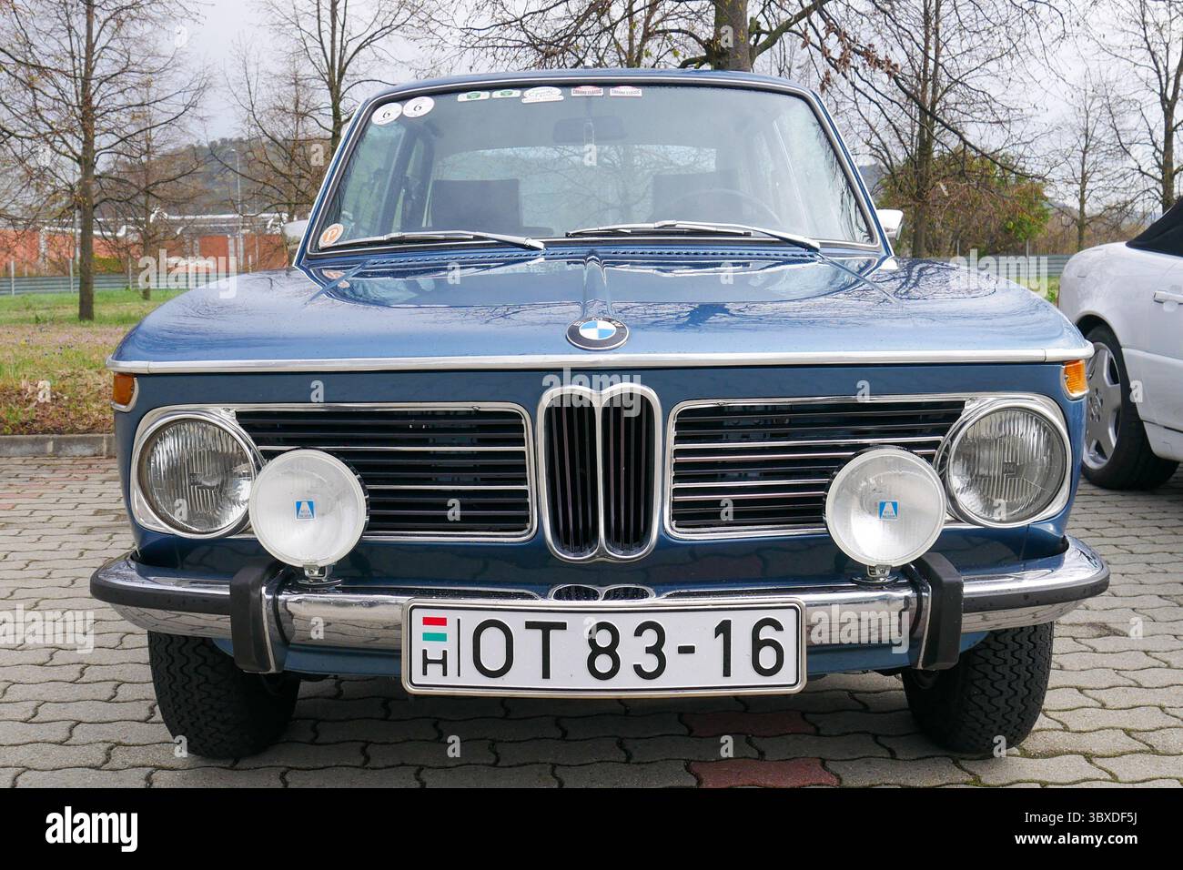 Bmw 02 hi-res stock photography and images - Alamy