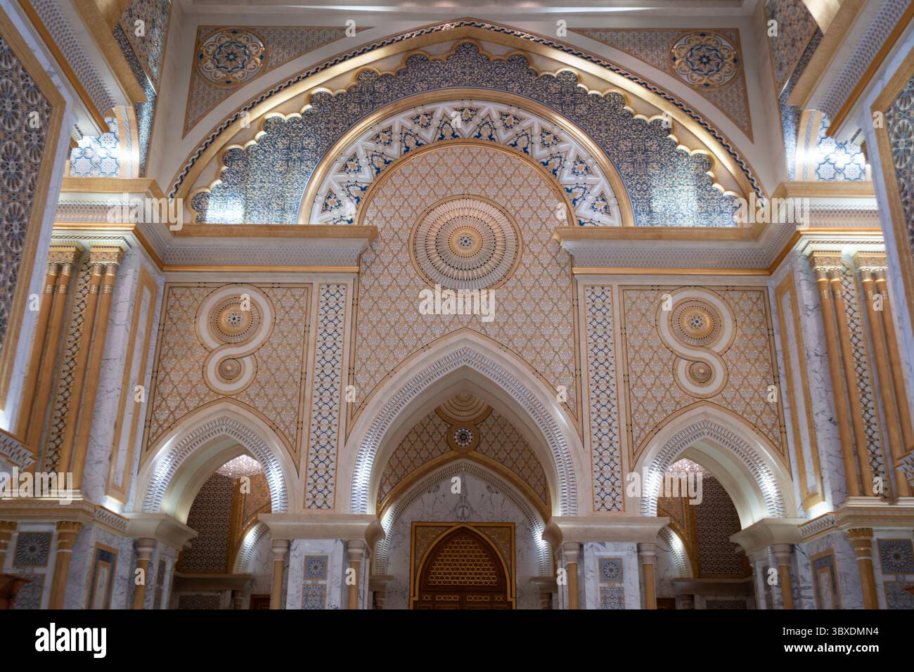 Ethereal design enhance hi-res stock photography and images - Alamy