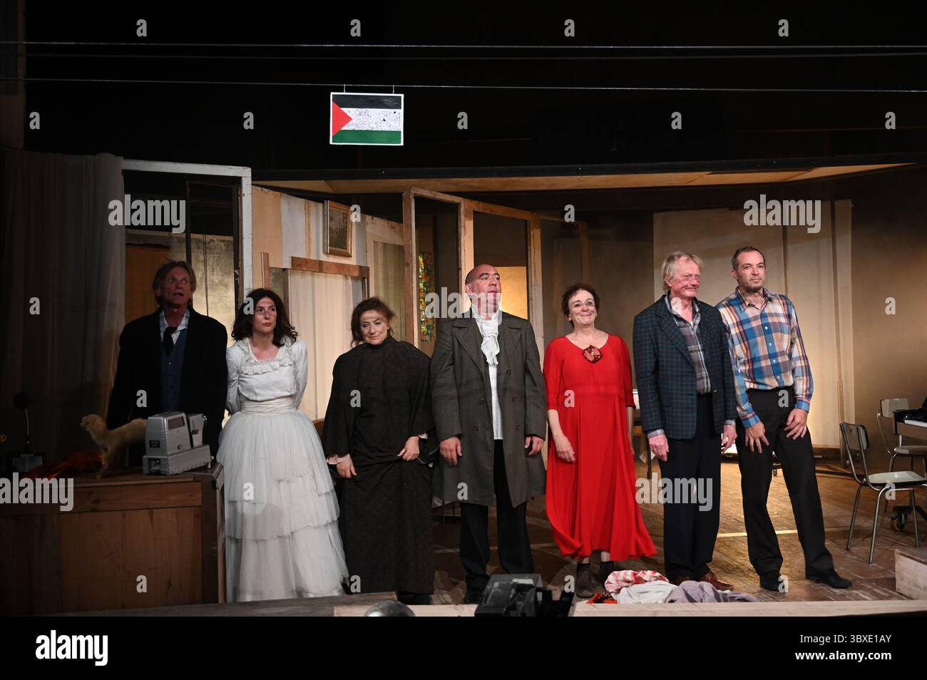 The Festival d'Avignon 'IN', 2025 "Par autan", play created by François ...