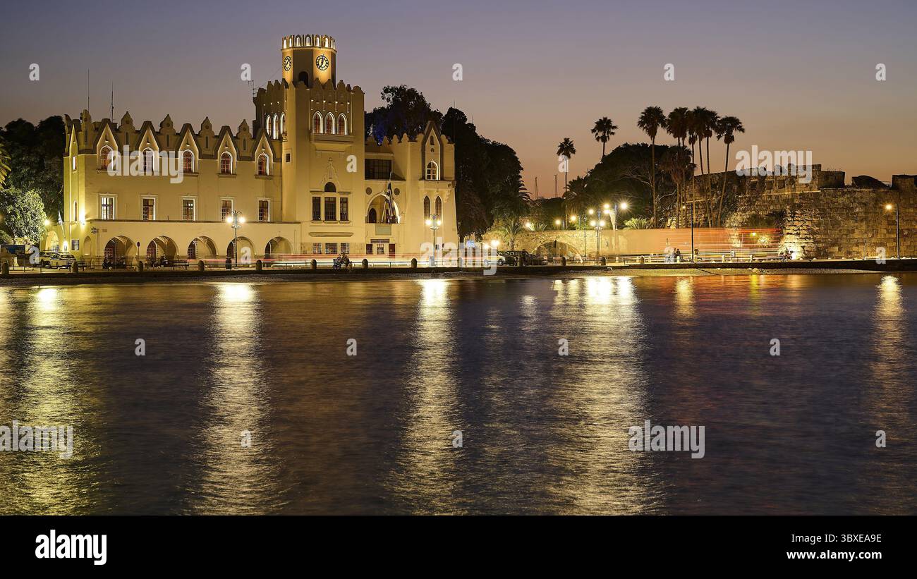 Palace of Justice, Colonial building, Historic building at night with ...