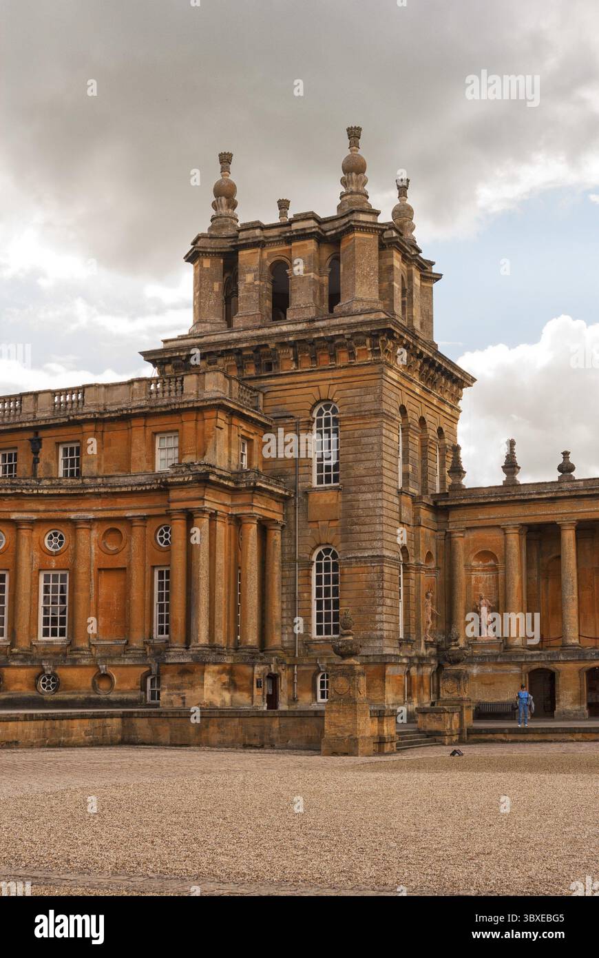 Blenheim Palace, the largest non-royal aristocratic residence in Great ...