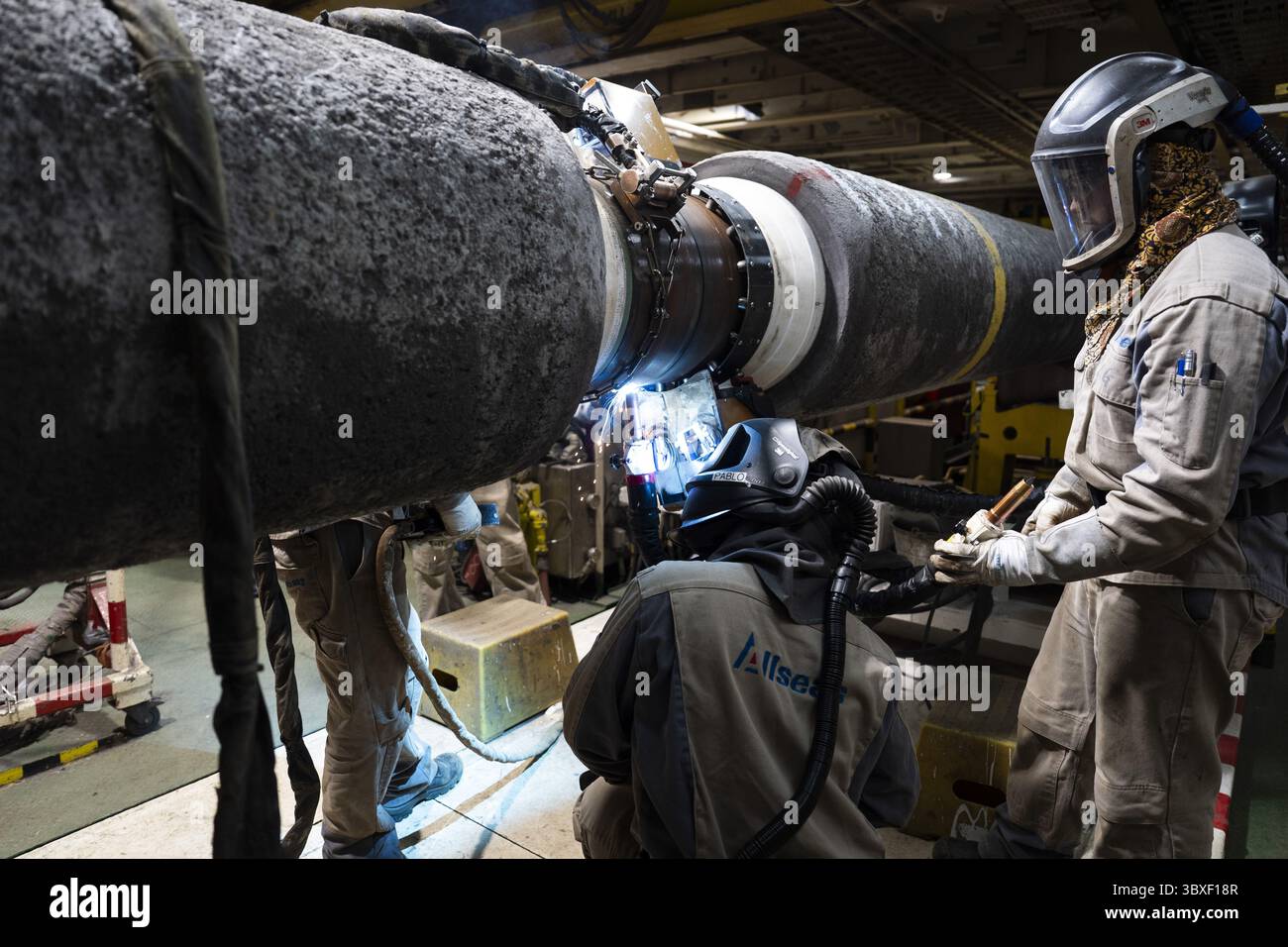 NORTH SEA - Offshore work on pipelay vessel Lorelay. A CO2 transport ...