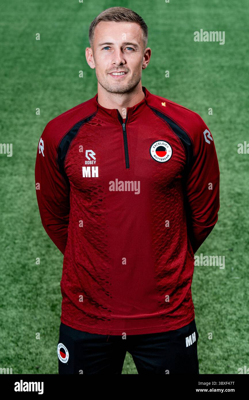 Rotterdam - Physiotherapist Maurice Huber of Excelsior Rotterdam during ...