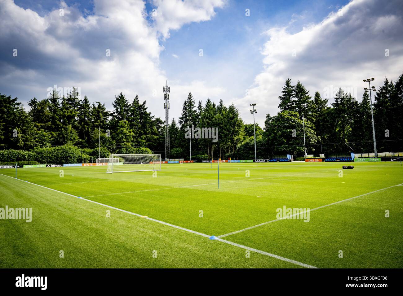 ZEIST - The KNVB Campus in zeist ANP /HOLLANDSE HOOGTE /ROBIN UTRECHT ...