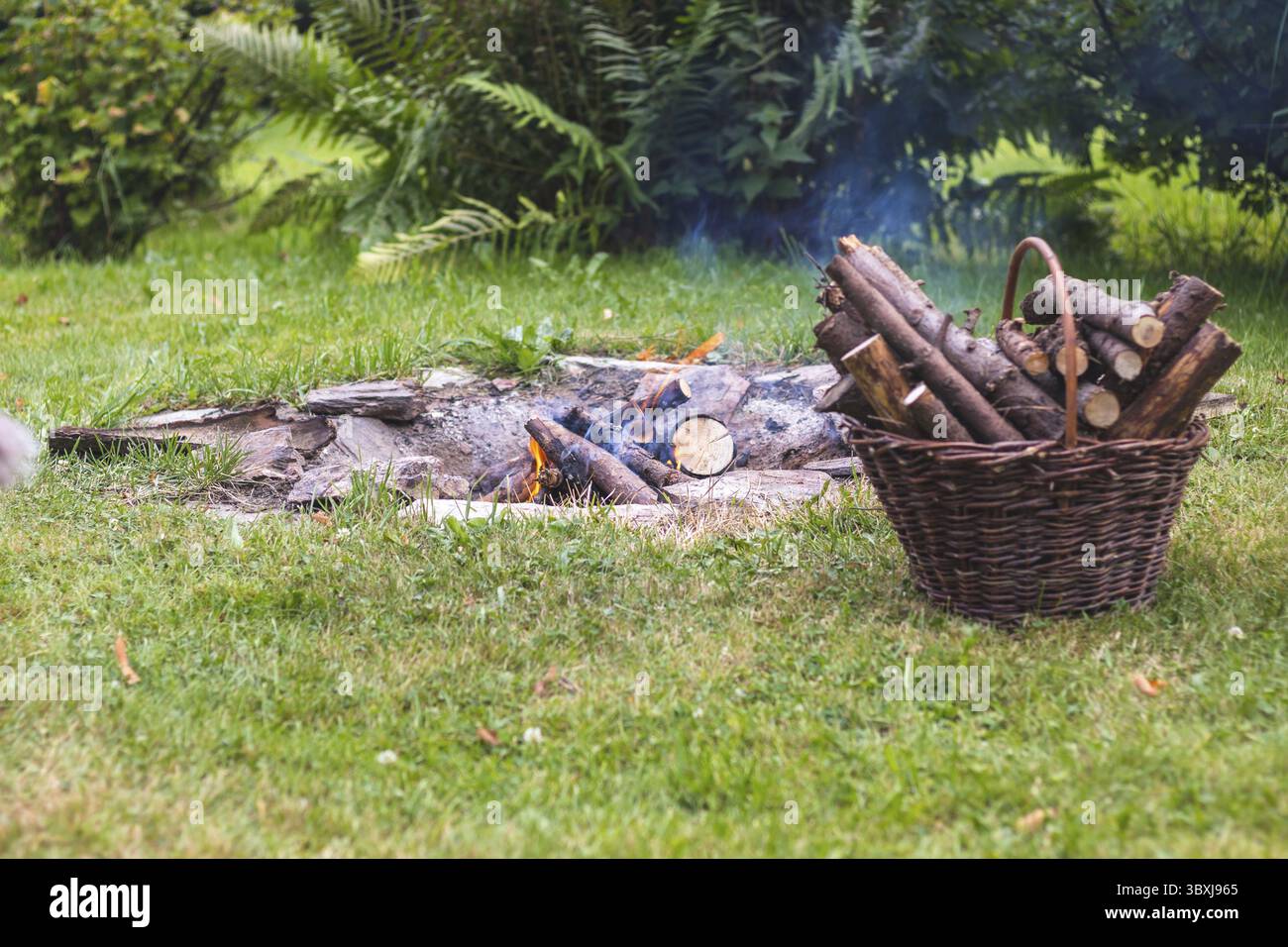 Firewood burning fire in barbecue hi-res stock photography and images ...