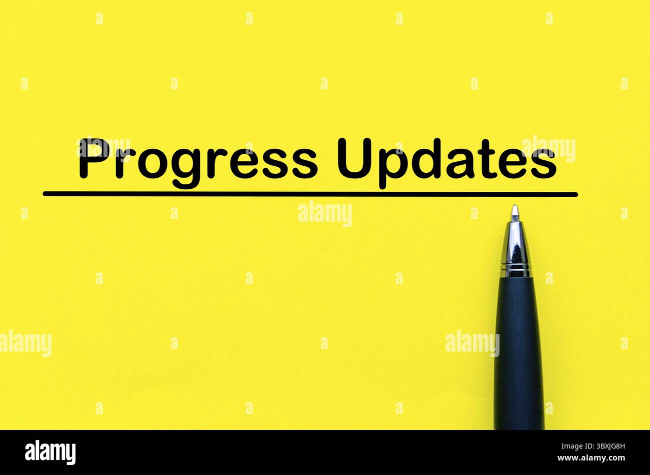 Status text on yellow hi-res stock photography and images - Alamy