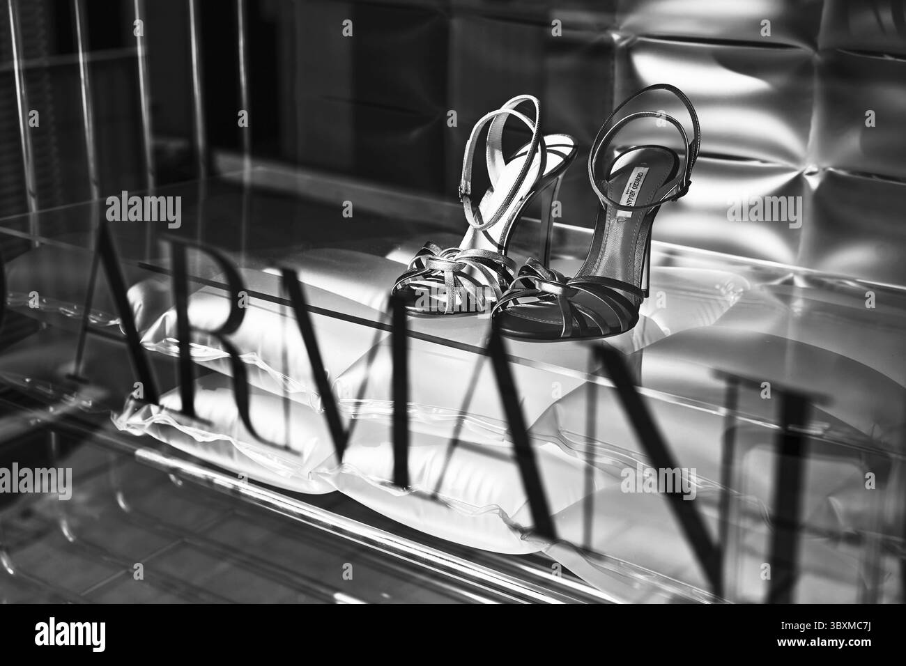 Womens shoes shop Black and White Stock Photos & Images - Alamy