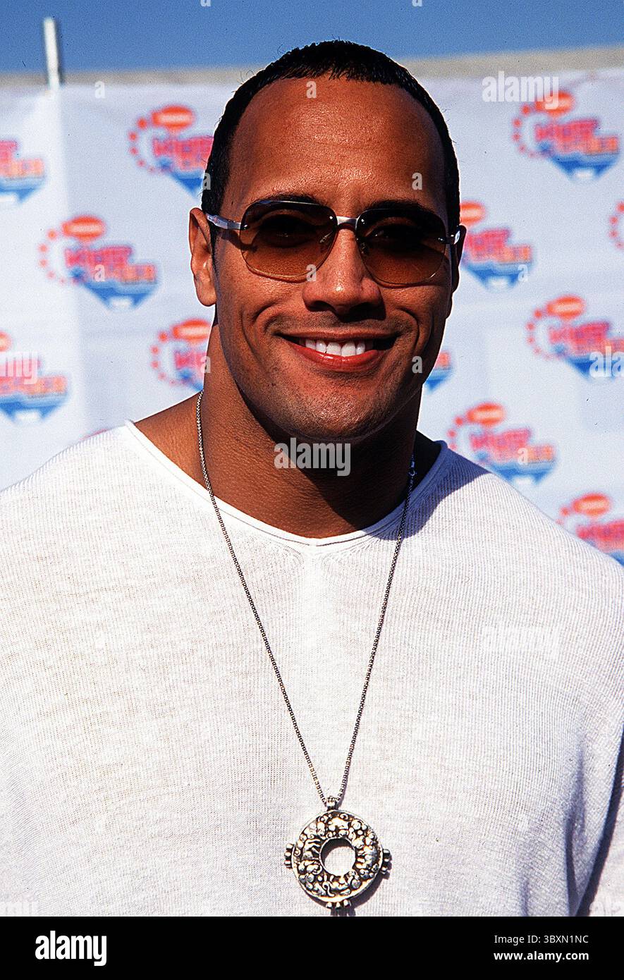 K24814KJ 2002 NICKELODEON KIDS CHOICE AWARDS, BARKER HANGAR, CA 04/20 ...