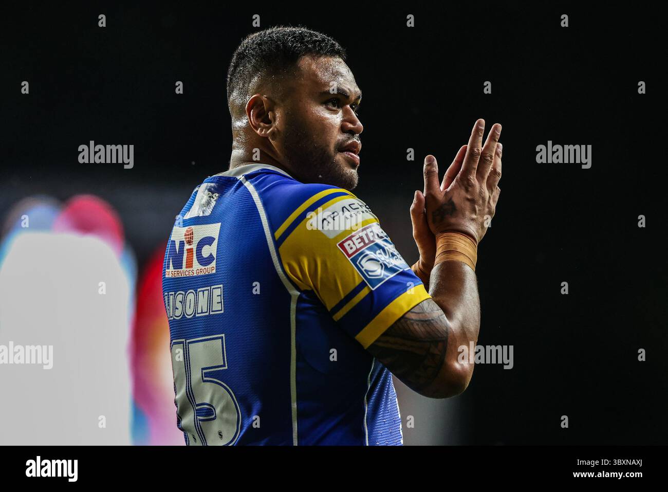 Sam Lisone of Leeds Rhinos applauds the fans after the game during the ...