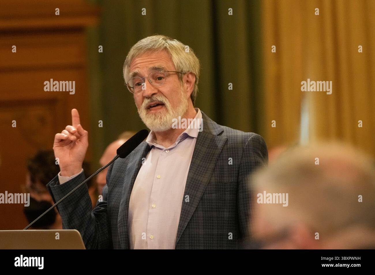 Aaron Peskin is shown during a San Francisco board of supervisors ...