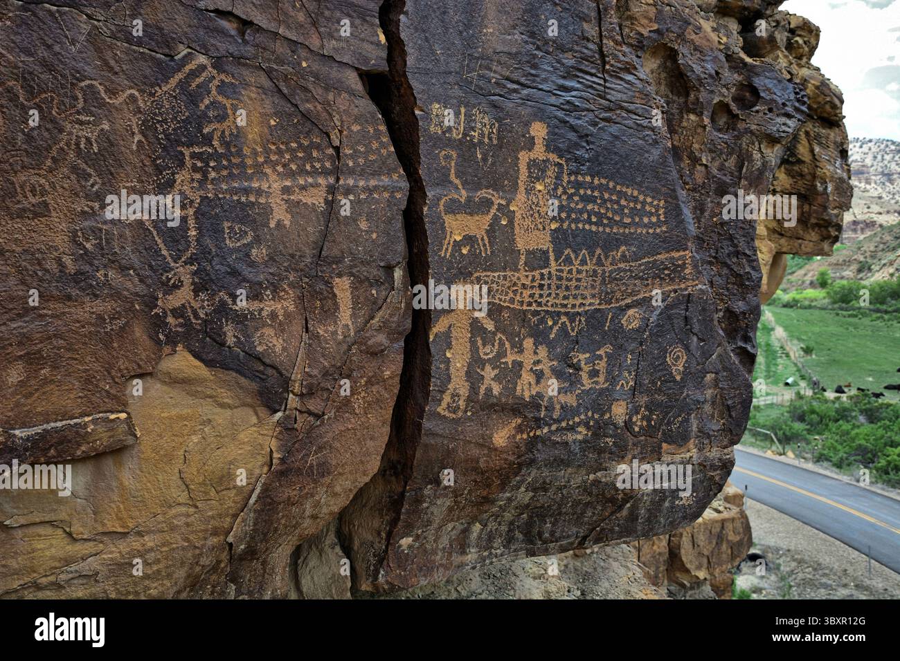 Ancient Petroglyphs in Nine Mile Canyon, Utah – Rock Art of the Fremont ...