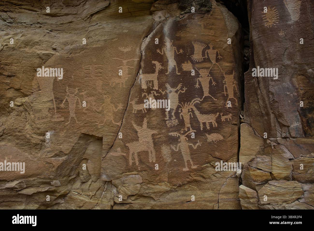 Ancient Petroglyphs in Nine Mile Canyon, Utah – Rock Art of the Fremont ...