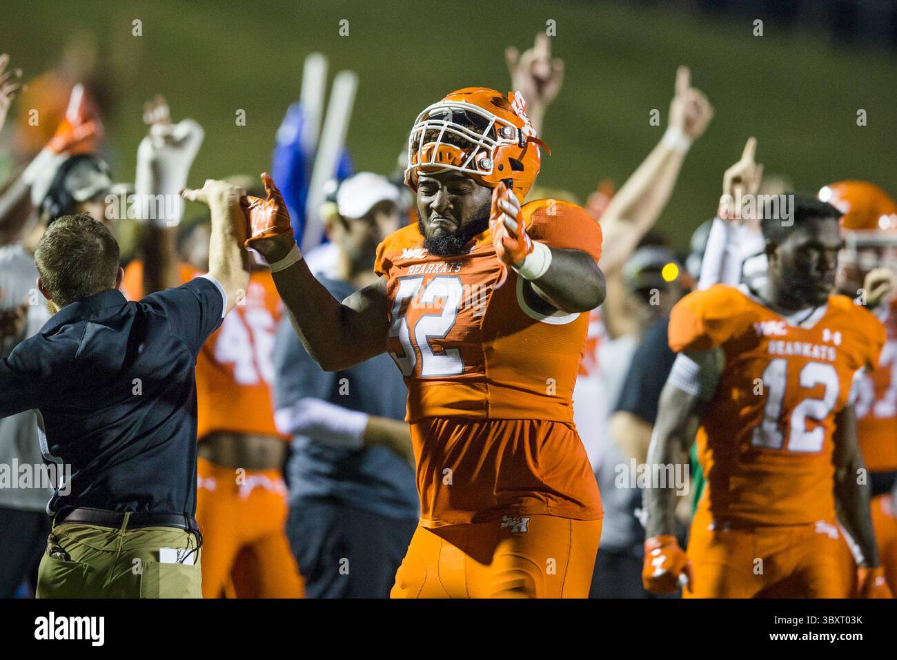 Ncaa division i football hi-res stock photography and images - Alamy
