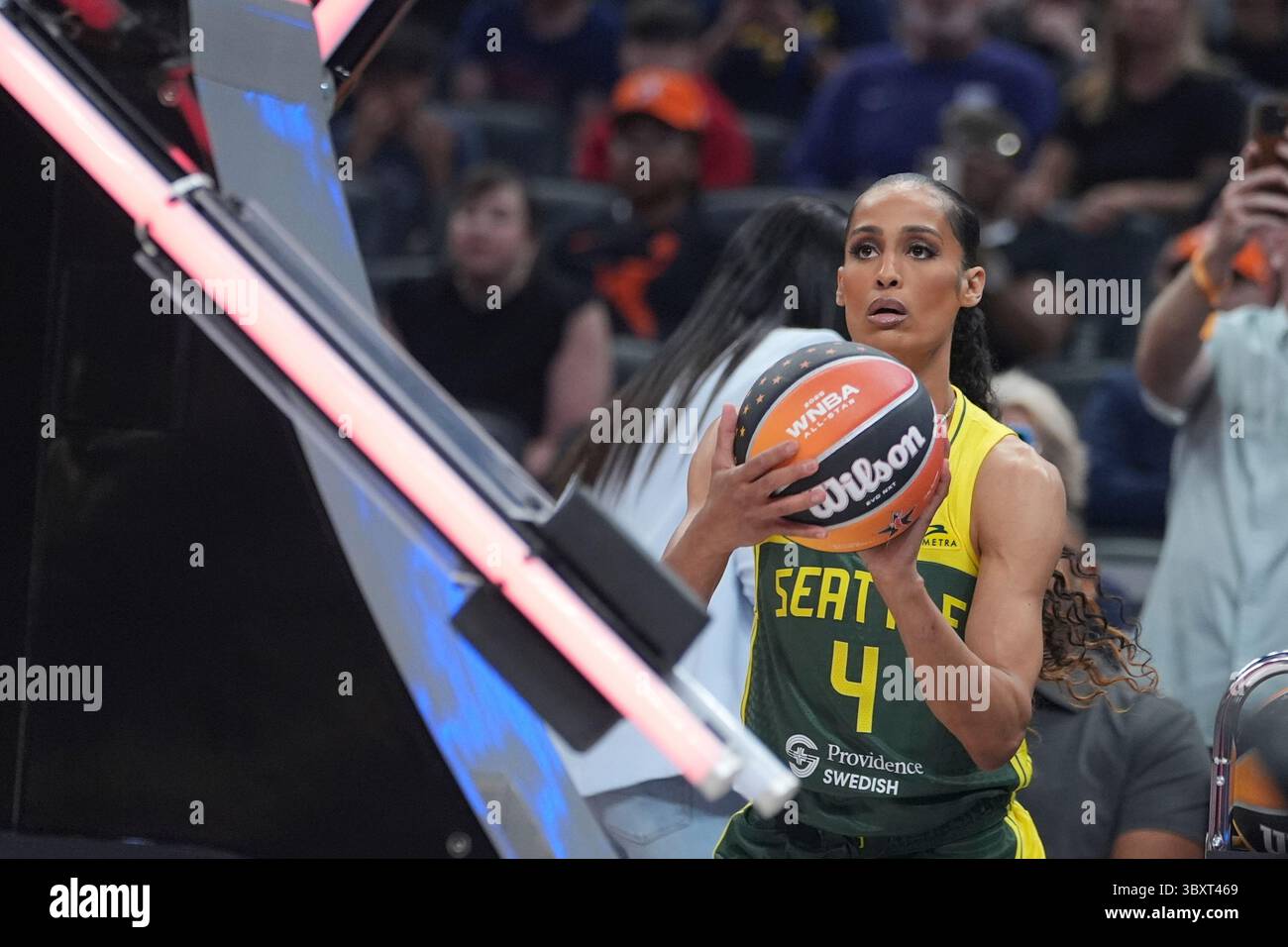 Seattle Storm's Skylar Diggins shoots during the skills challenge at ...