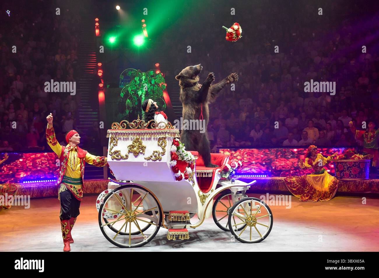 Beijing, Russia. 17th July, 2025. Artists perform during the World ...