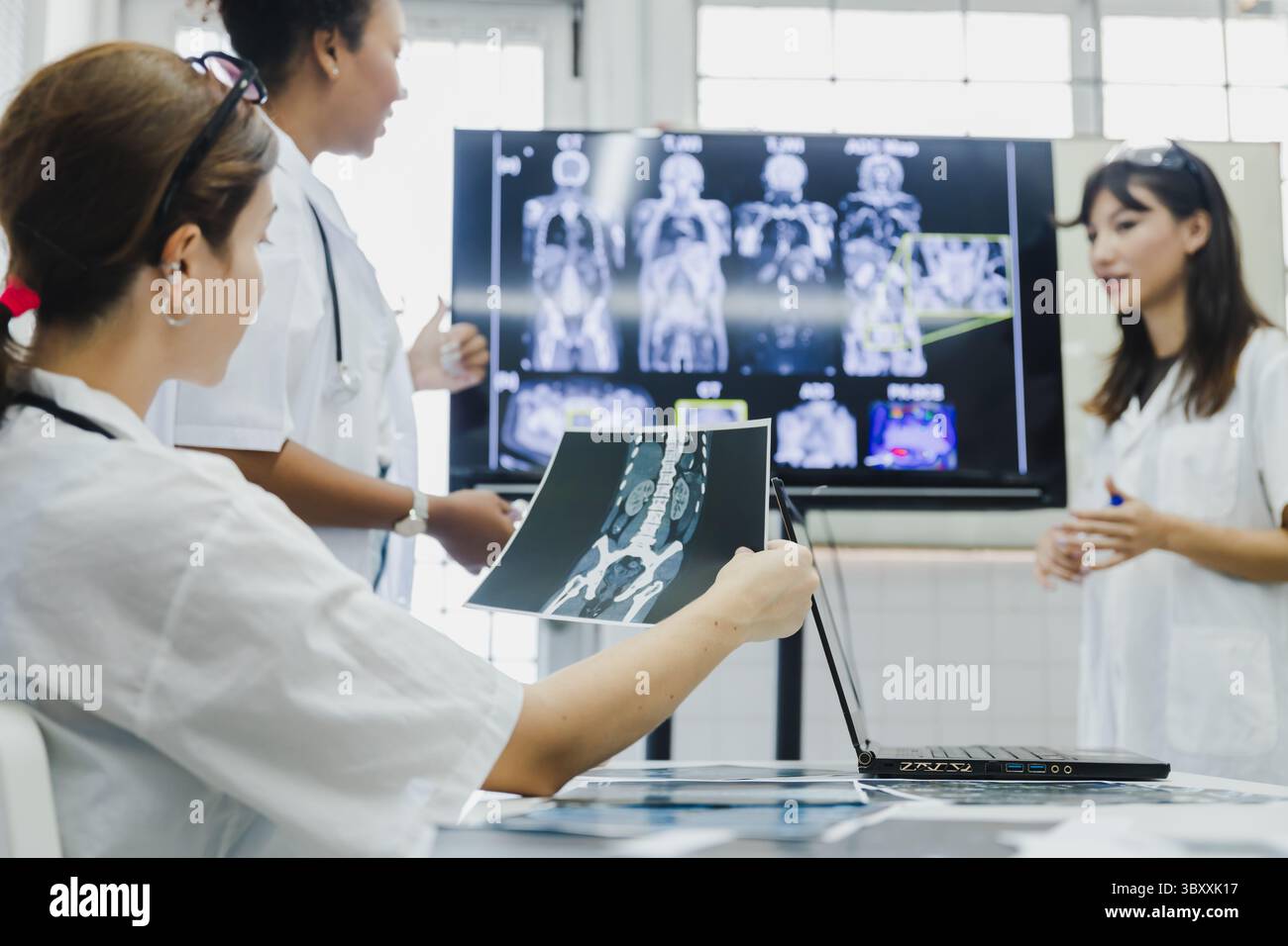 medical students studying brain disease diagnosis through learning from ...