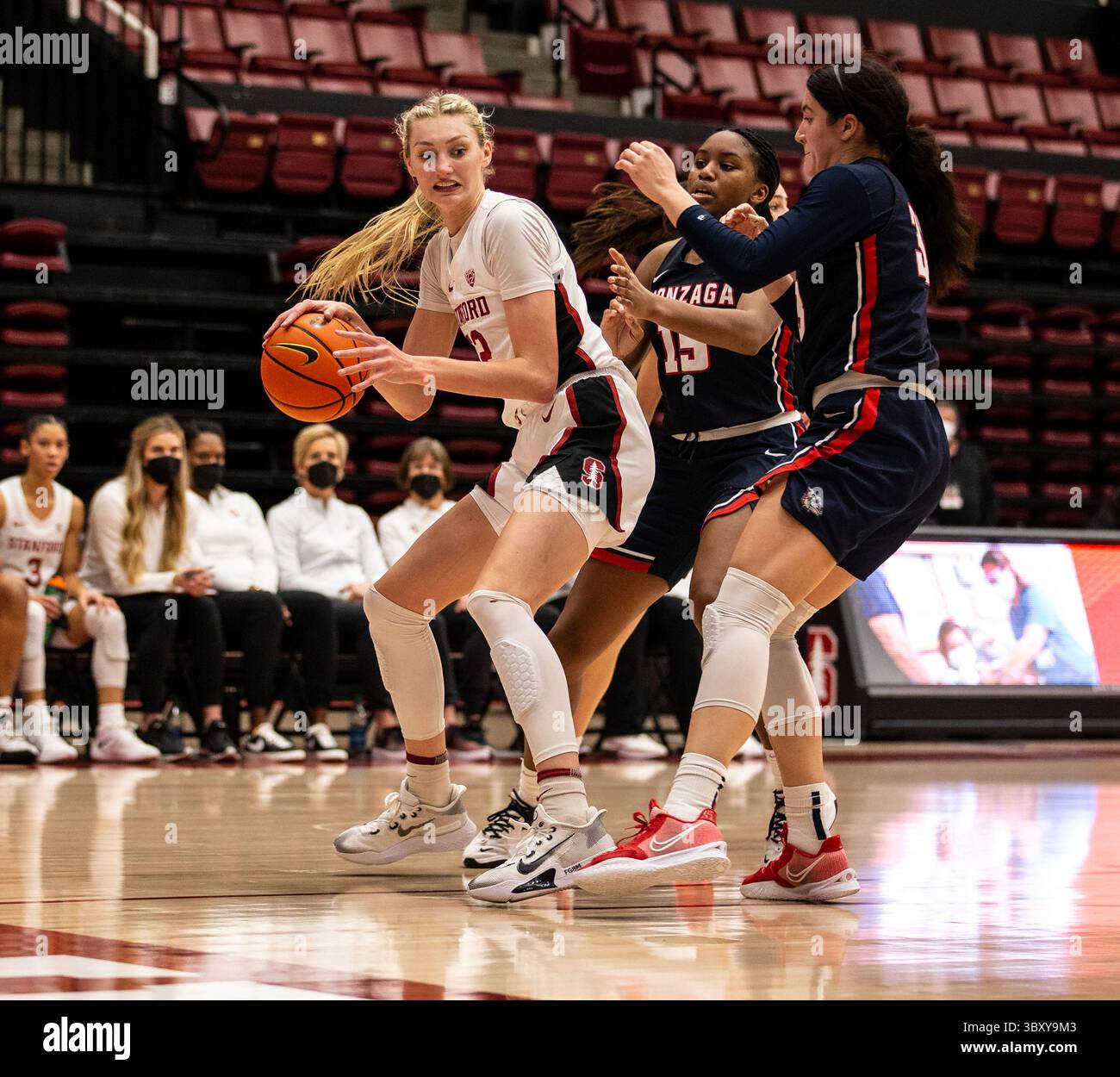 Cameron brink hi-res stock photography and images - Alamy