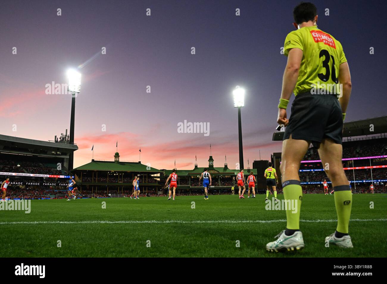 Sydney, Australia. 19th July, 2025. Sunset during the AFL Round 19 ...