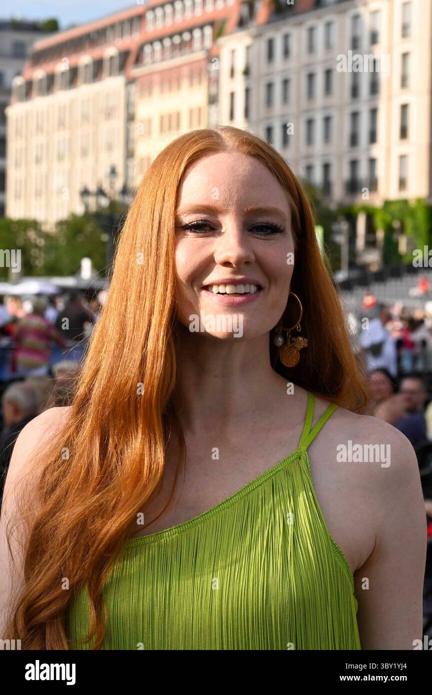 abb Barbara Meier Model zu Gast beim Konzert von Giovanni Zarrella ...