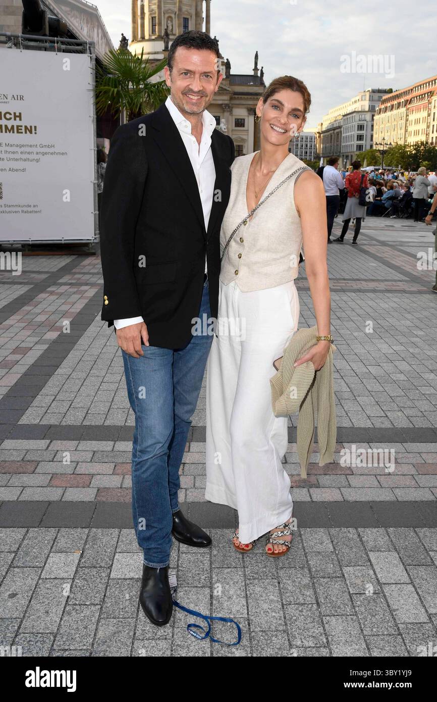 abb Till Brönner Broenner Musiker mit Partnerin Nadia Dassouki zu Gast ...