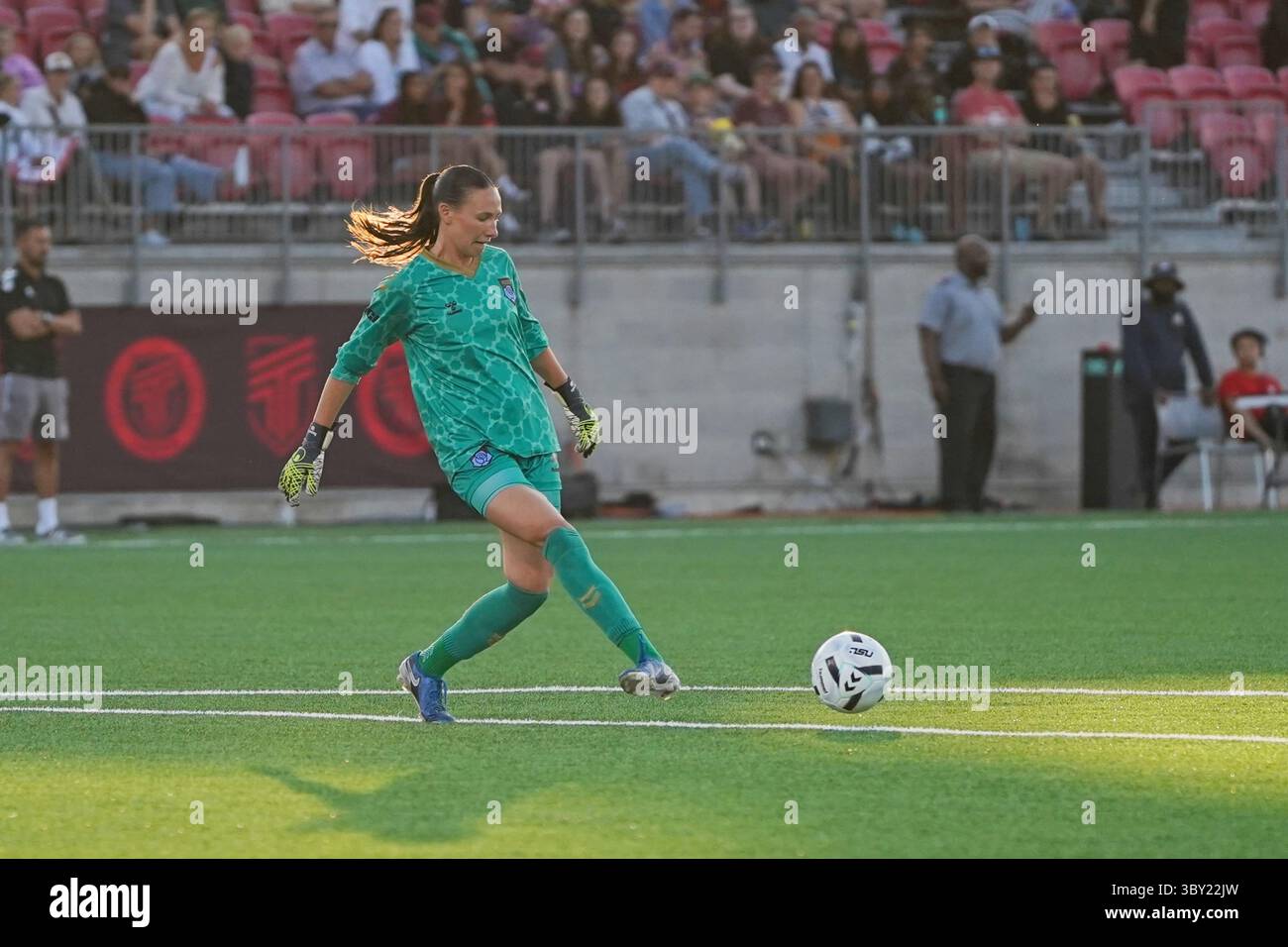 Anna Karpenko #1 of Montreal Roses FC pass the ball during the Northern ...