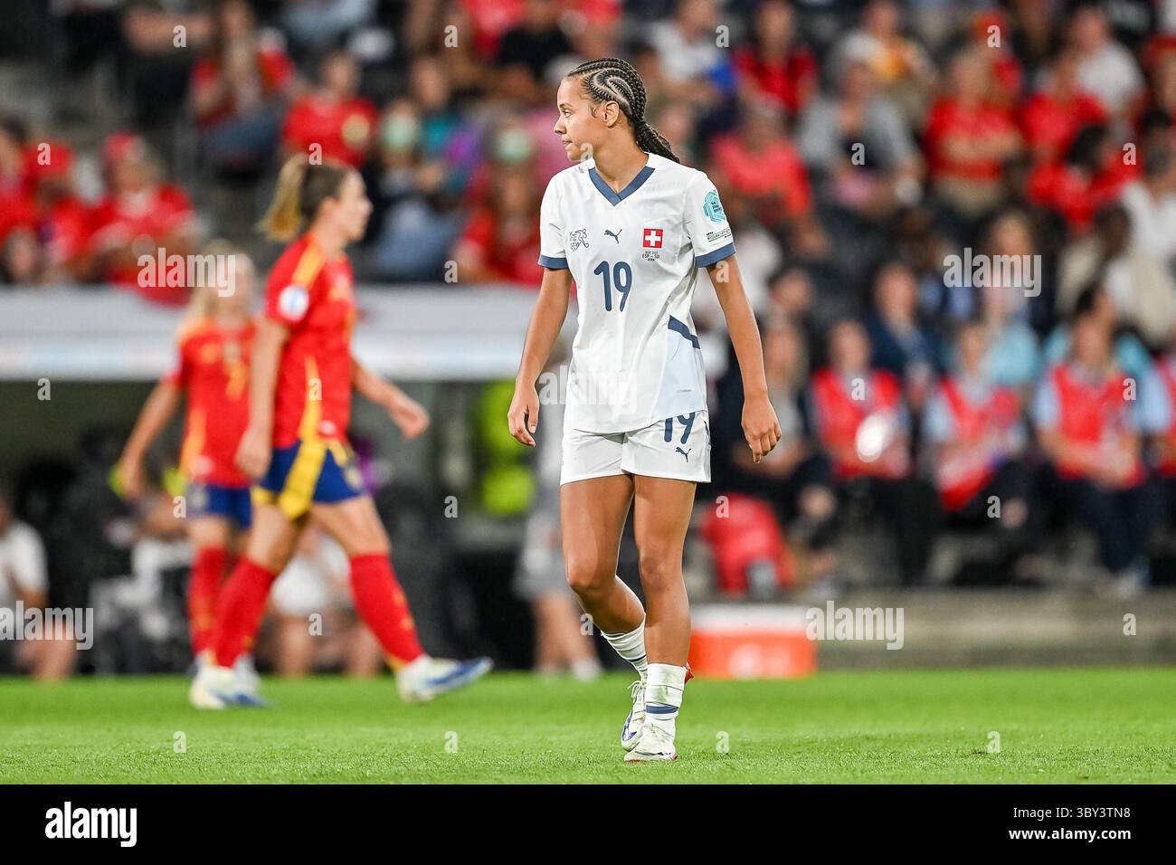 Iman Beney (Schweiz, #19) SUI, Spanien - Schweiz, Frauen-Fussball, Uefa ...