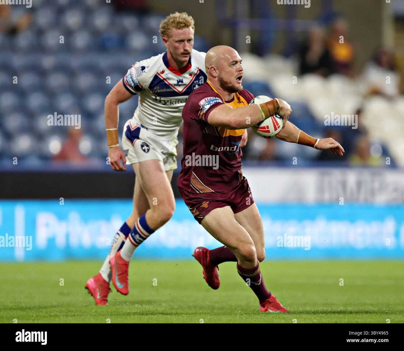 Adam Swift of Huddersfield Giants during the Betfred Super League round 19 match Huddersfield ...