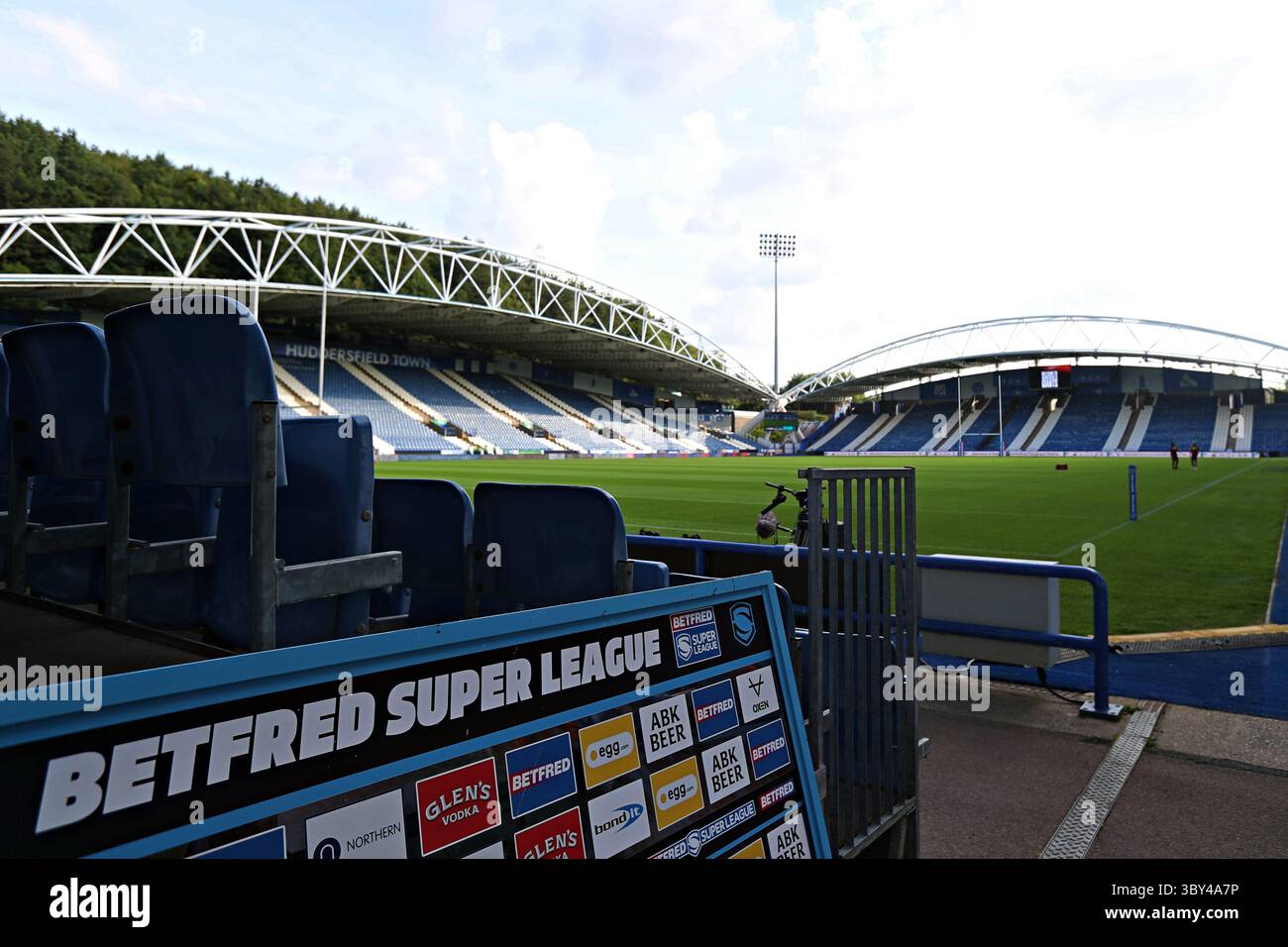 Accu stadium general view hi-res stock photography and images - Alamy
