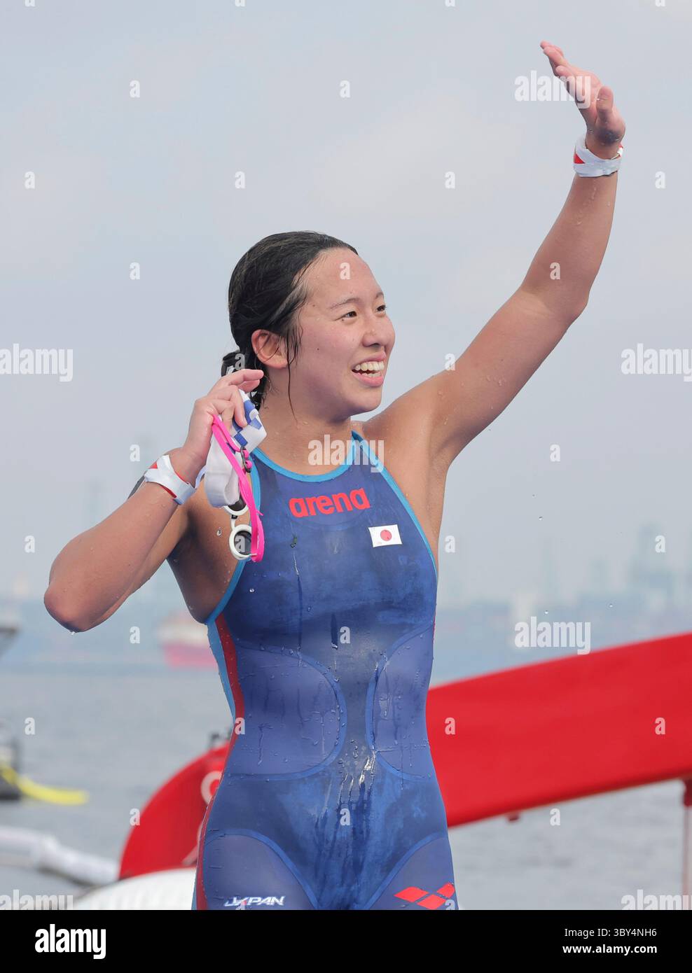 KAJIMOTO Ichika of Japan reacts after winning Women's 3km Knockout ...