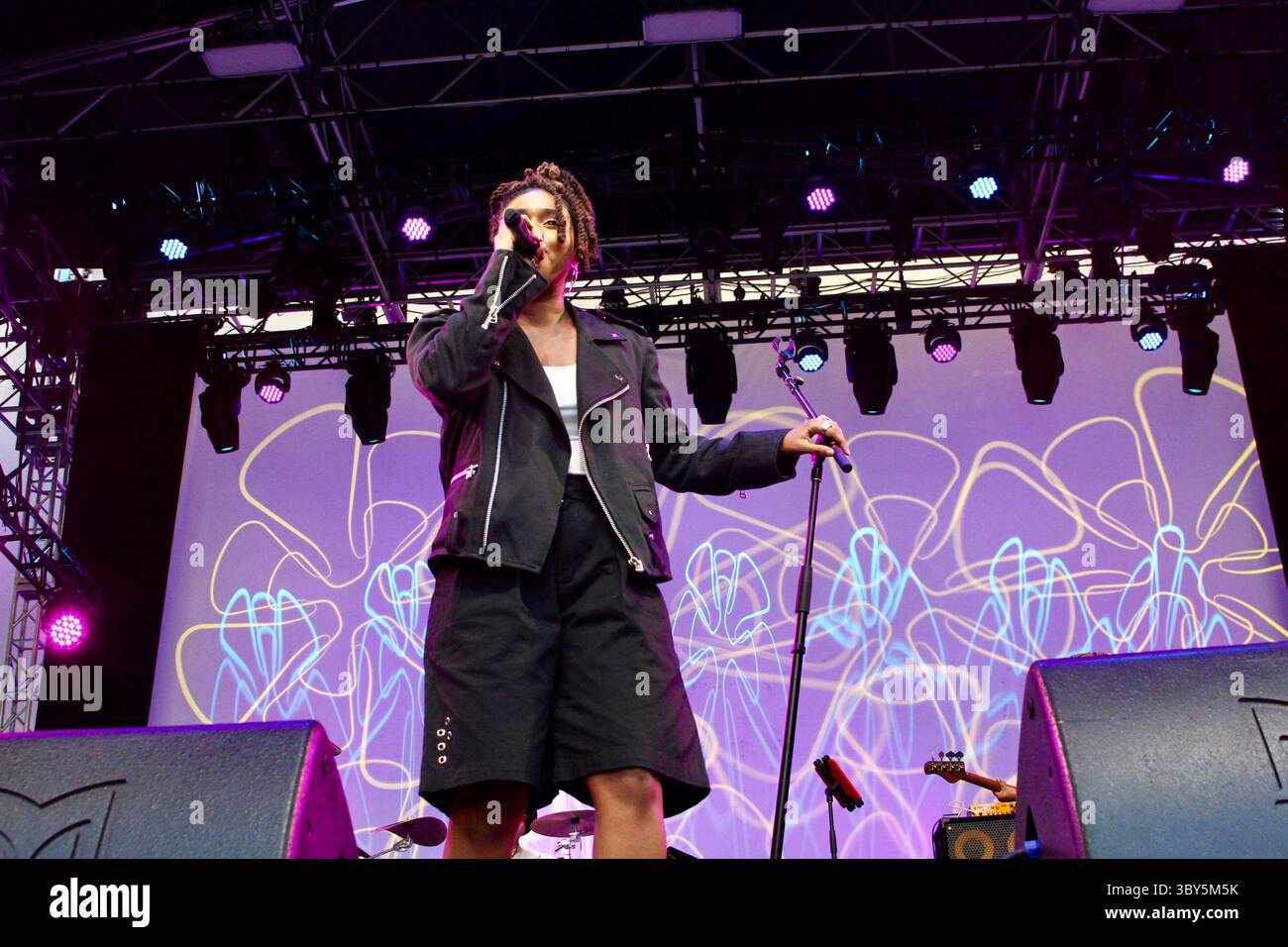 July 18, 2025, New York City, New York: (new) melly performs at summer ...