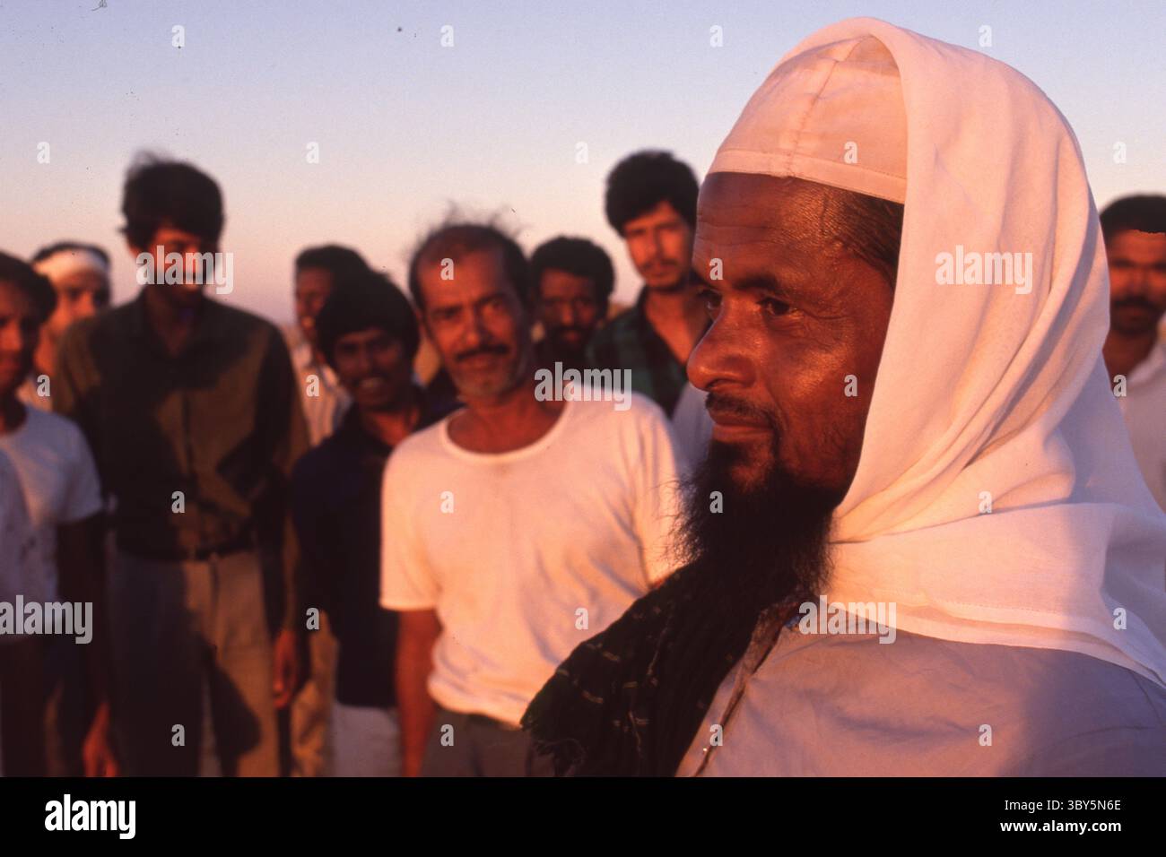 Iraq kuwait refugees gulf war hi-res stock photography and images - Alamy