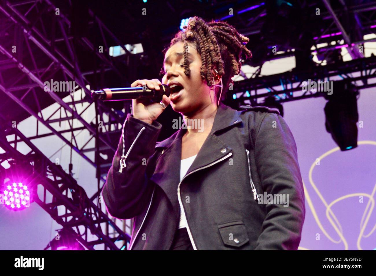 July 18, 2025, New York City, New York: (new) melly performs at summer ...