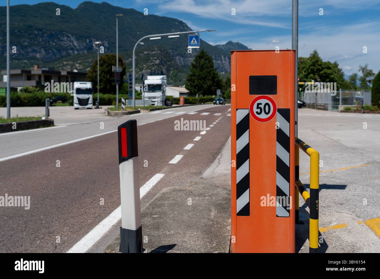 Stationärer verkehr hi-res stock photography and images - Alamy