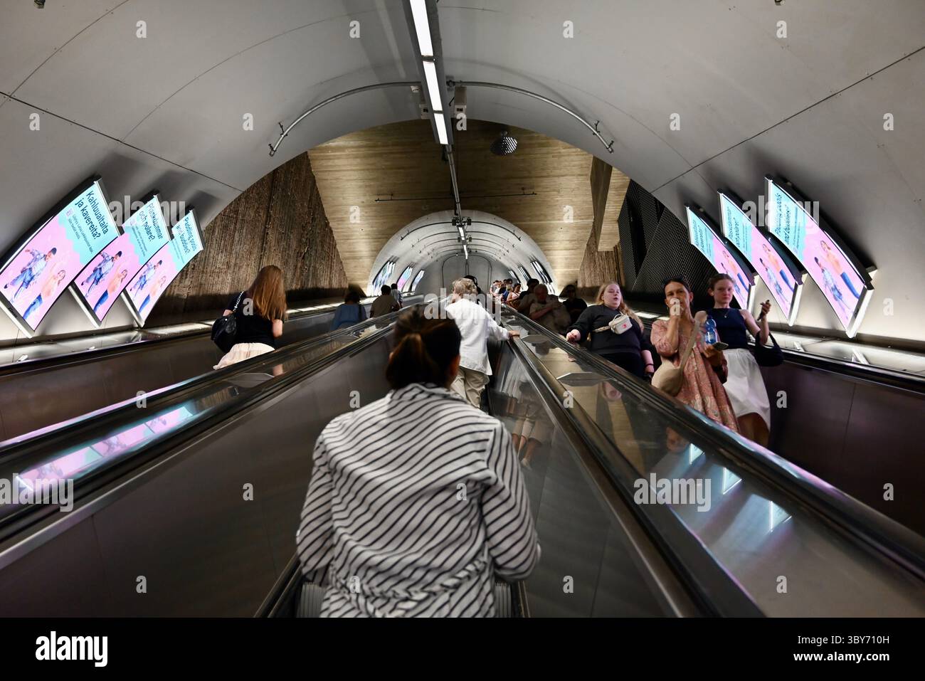 helsinki metro system finland kamppi underground station Stock Photo ...